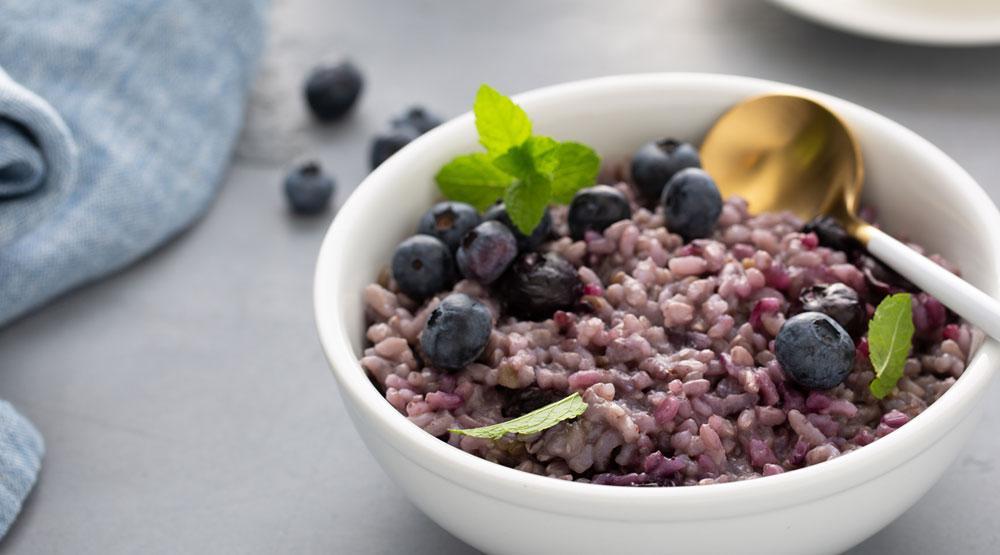 Blueberry Rice Porridge with Almonds – ModifyHealth